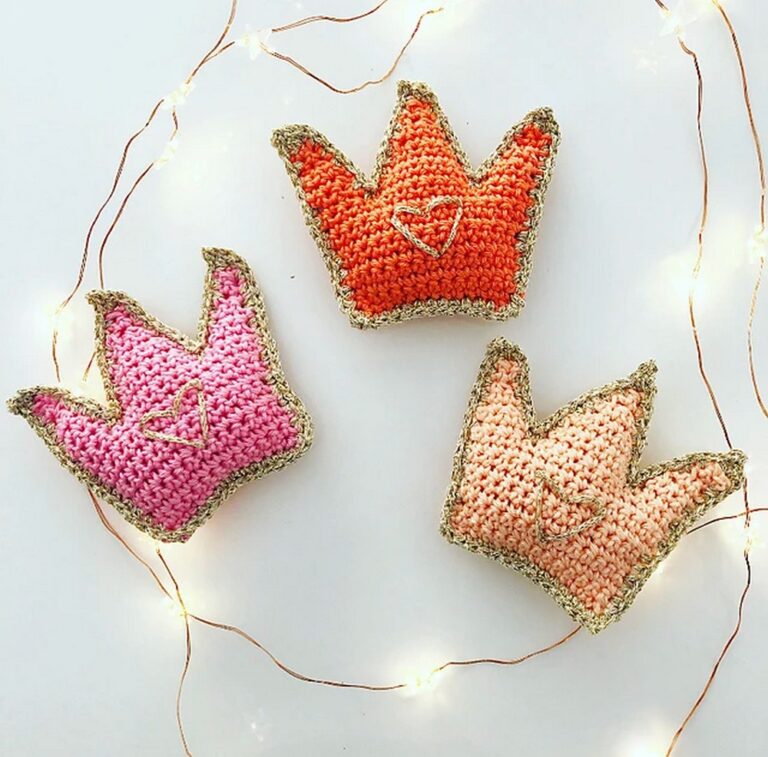 20 Free Crochet Crown Patterns