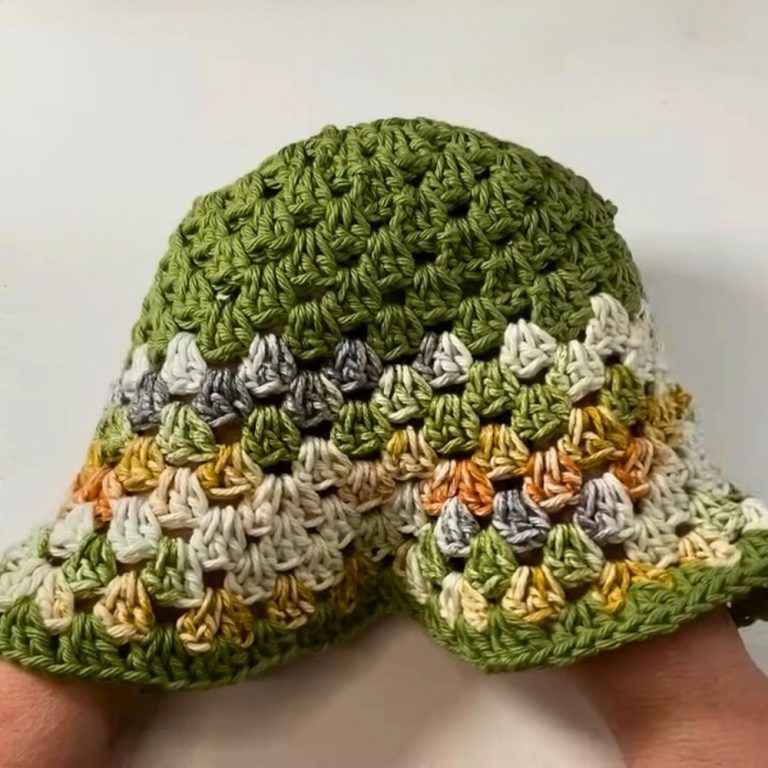 Crochet Granny Square Bucket Hat Pattern