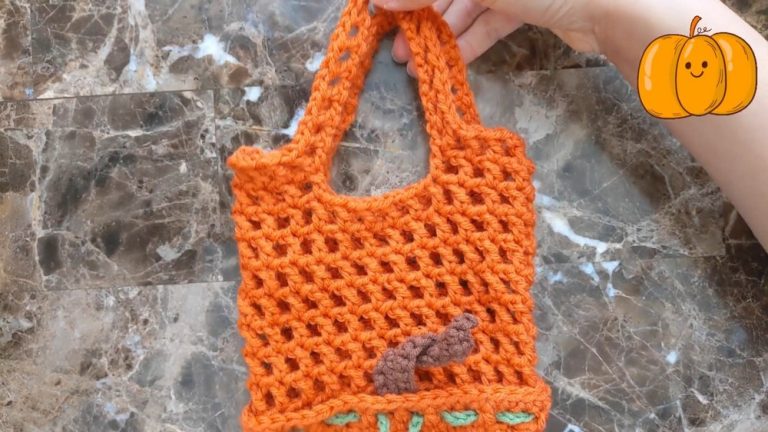 Super Useful Crochet Foldable Pumpkin Bag Tutorial
