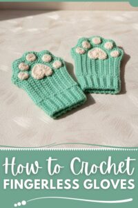 FREE Crochet Fingerless Gloves Pattern with Cute Paw Style