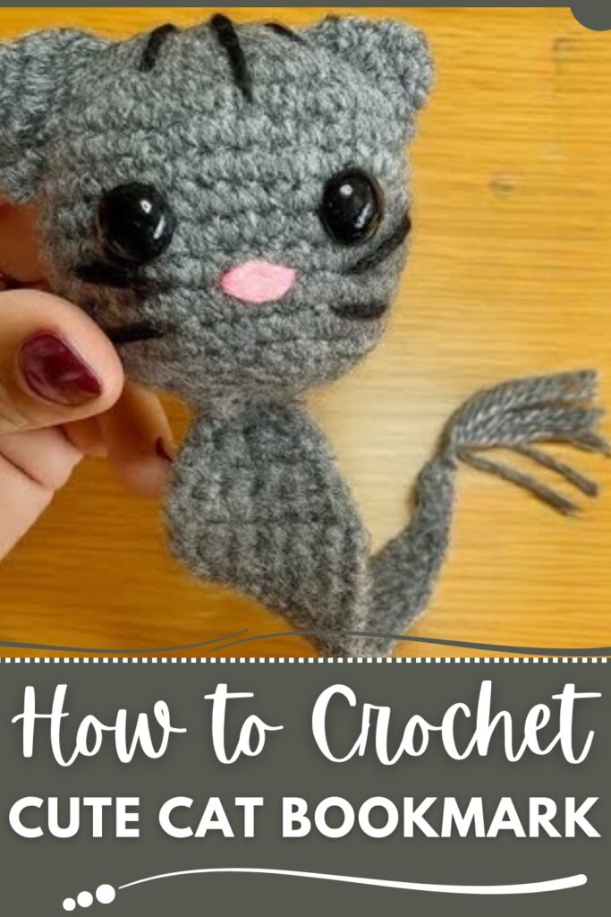 Mini Crochet Cat Bookmark Pattern Perfect for Any Book